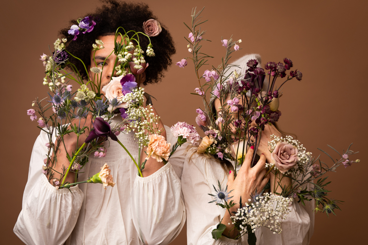 Julie Carson | Putnam Flower Channel